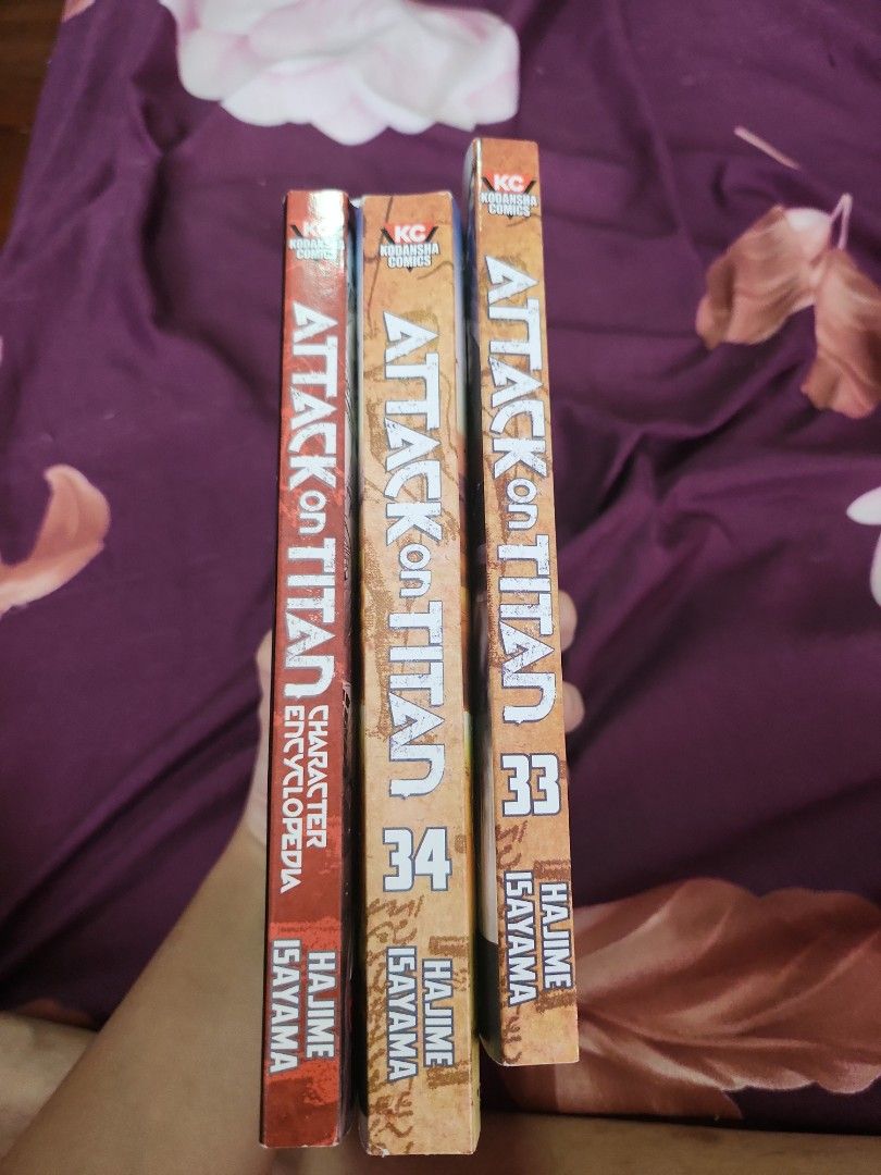 ATTACK ON TITAN MANGA VOLUMES & CHARACTER ENCYCLOPEDIA, Hobbies & Toys, Books & Magazines ...