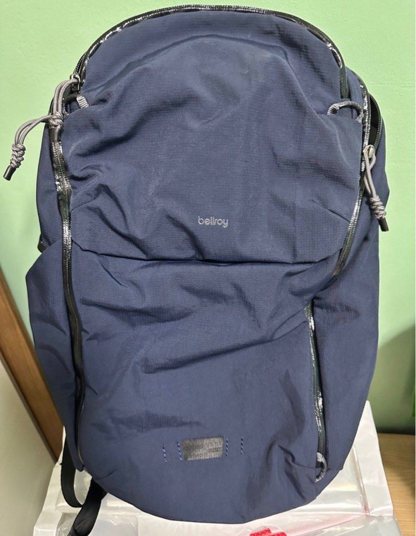 Bellroy venture Ready Pack 26L used once, Men's Fashion, Bags ...