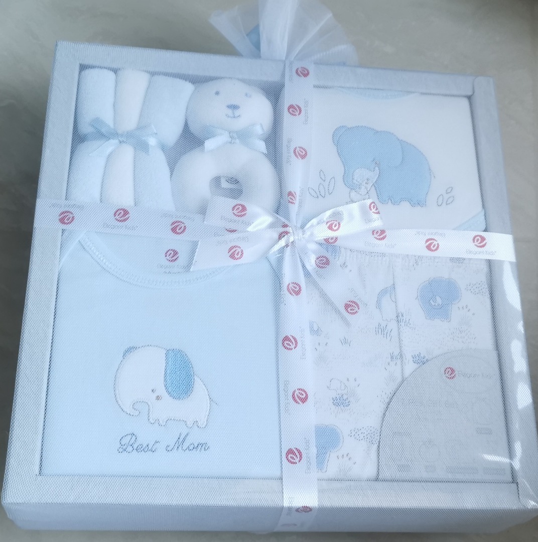 Brand new Newborn gift set (boy), Babies & Kids, Babies & Kids Fashion ...