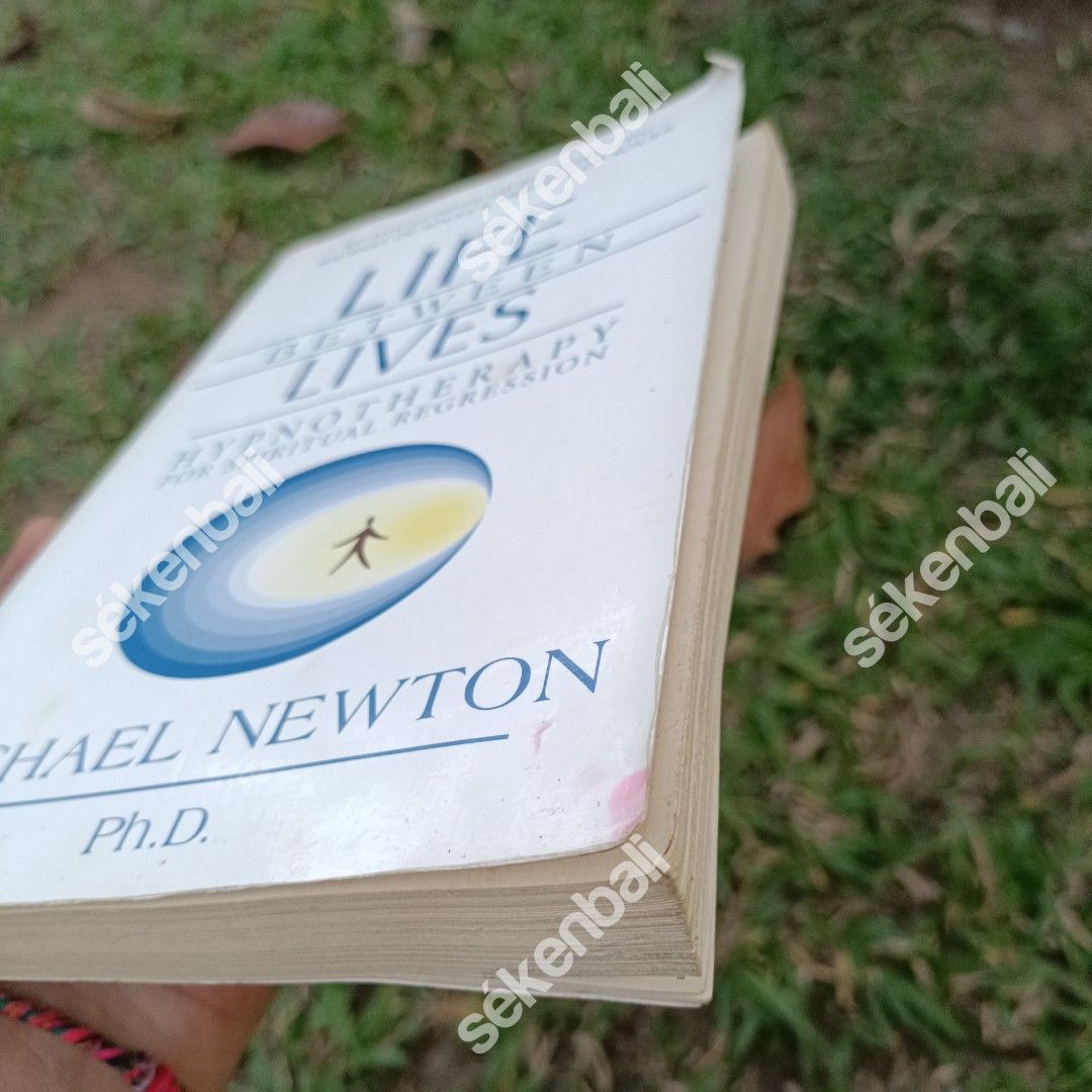 Buku Hipnoterapi Michael Newton - Life Between Lives (2007), Buku & Alat Tulis, Buku di Carousell