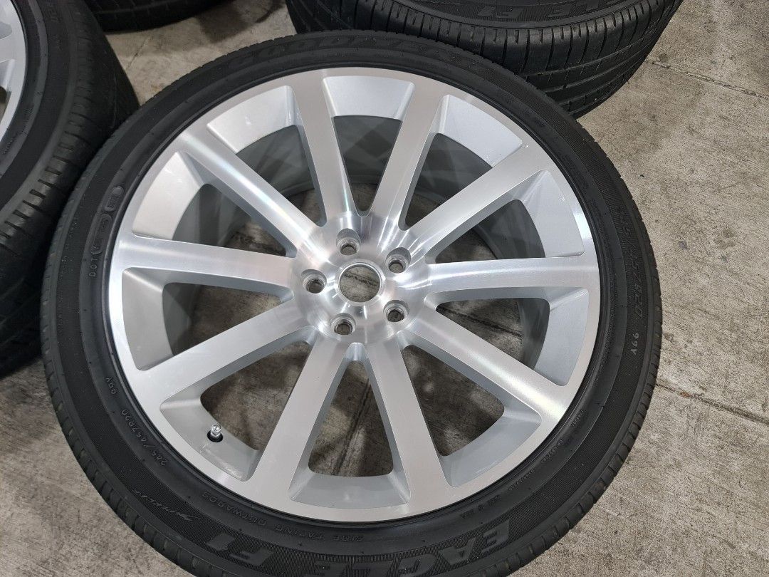 Chrysler 300c SRT8 Rims SRT8 Wheels Size 20 with Tires 245/45/20 Fresh ...