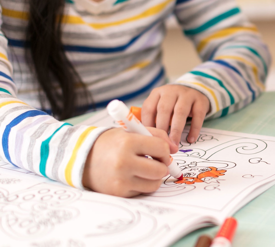 CRAYOLA Broad Line Ultra Clean Washable Markers Arts and Crafts ...