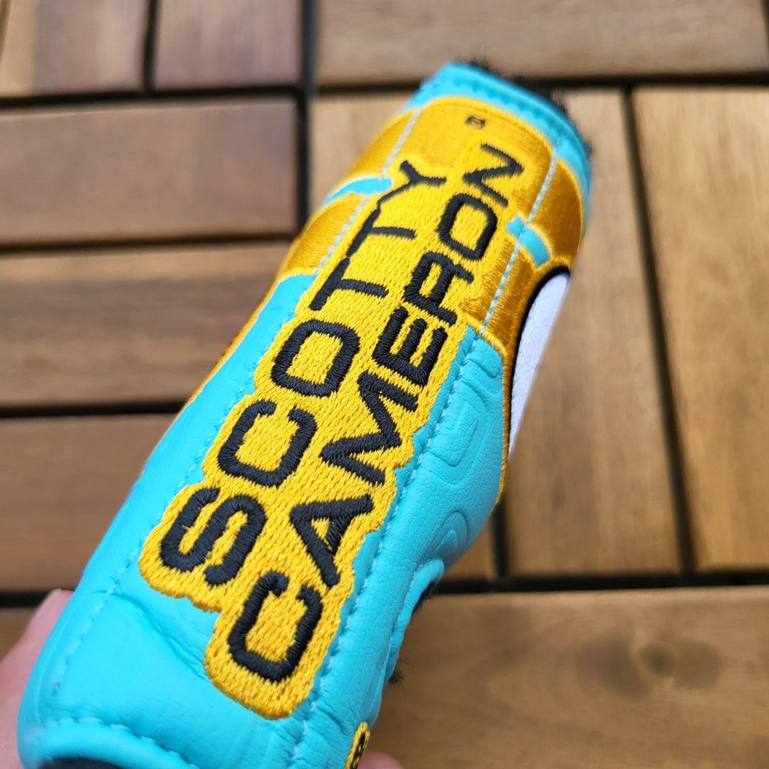 Custom Shop Johnny Racer Tiffany Blue Scotty Putter Cover, Sports ...