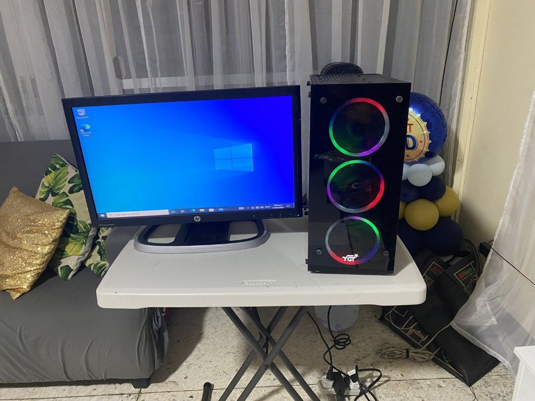 Desktop PC with Monitor, Computers & Tech, Desktops on Carousell