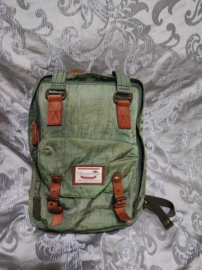 Doughnut backpack, Women's Fashion, Bags & Wallets, Backpacks on Carousell