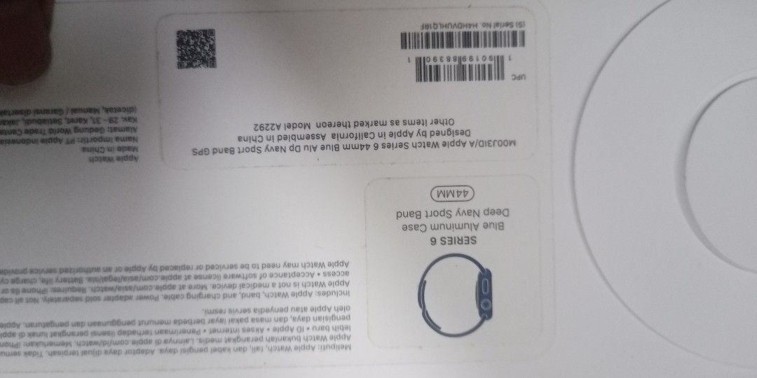 Dus Apple watc detail cek foto, Fesyen Pria, Jam Tangan di Carousell