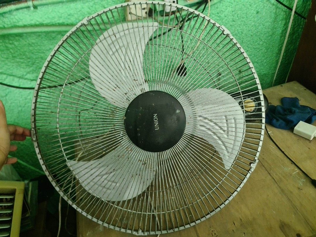 Electricfans for sale on Carousell