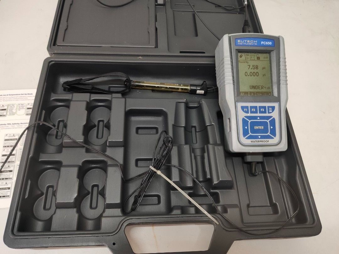 Eutech Instruments CyberScan 600 Series Waterproof Portable Meter/Ph ...