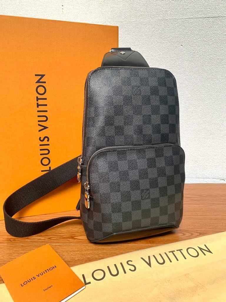 Fast Sale!! LV avenue graphite bumbag 2018 with db booklet n box ...