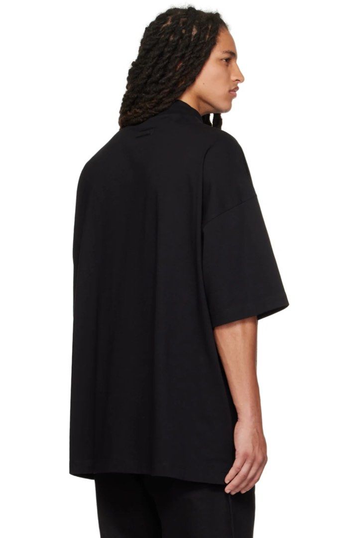 FEAR OF GOD ESSENTIALS JET BLACK SS23 TEE, Men's Fashion, Tops & Sets ...