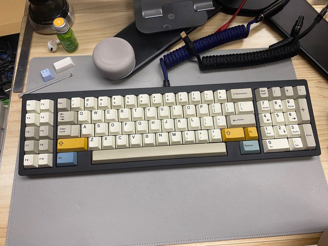 Geonworks W1-AT Black Mechanical Keyboard with Extras - HKD 3000, 電腦＆科技 ...