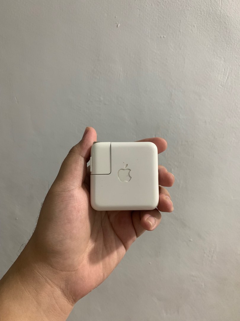 IPod classic 1st and 2nd gen firewire adoptor on Carousell
