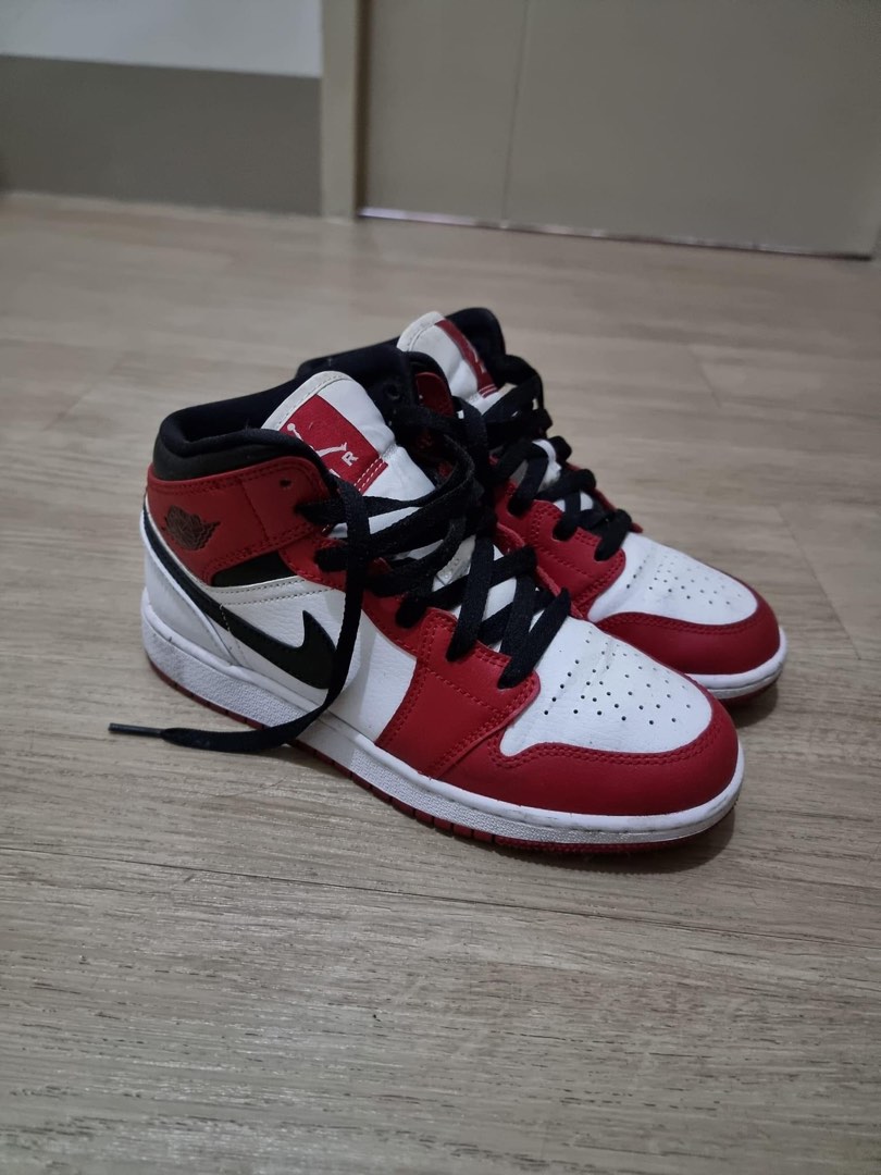 Jordan 1 Chicago White Toe, Women's Fashion, Footwear, Sneakers on ...