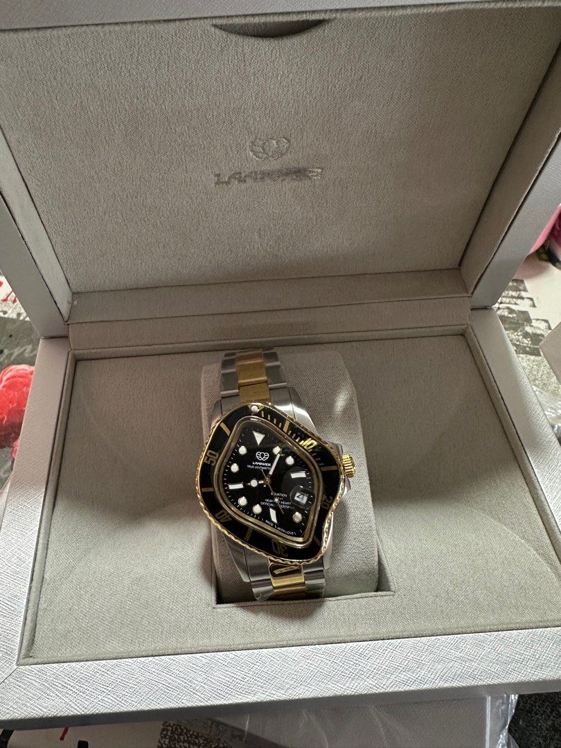laarvee, Luxury, Watches on Carousell