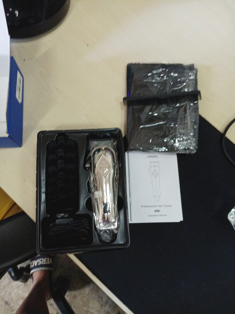 Limural hair clippers k11s high performance pro clippers, Beauty & Personal Care, Men's Grooming ...