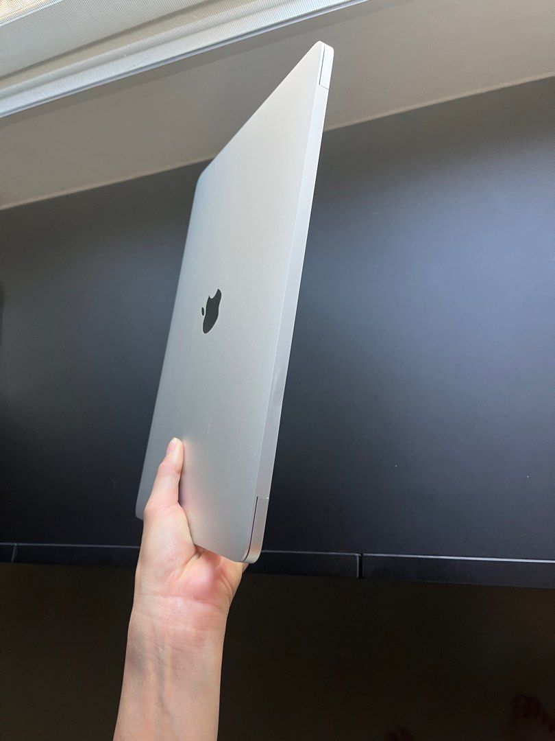 Macbook Air M1 (plus magic mouse), Computers & Tech, Laptops ...