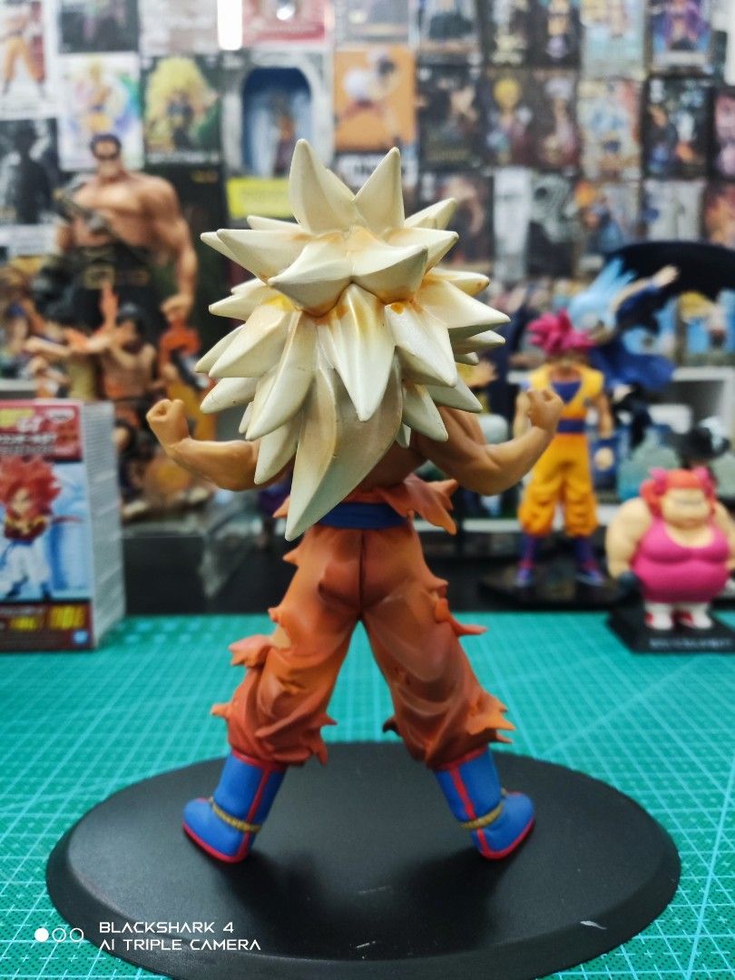 MAX MUSCLE MANIA VOL 1 GOKU SS3, Hobbies & Toys, Toys & Games on Carousell