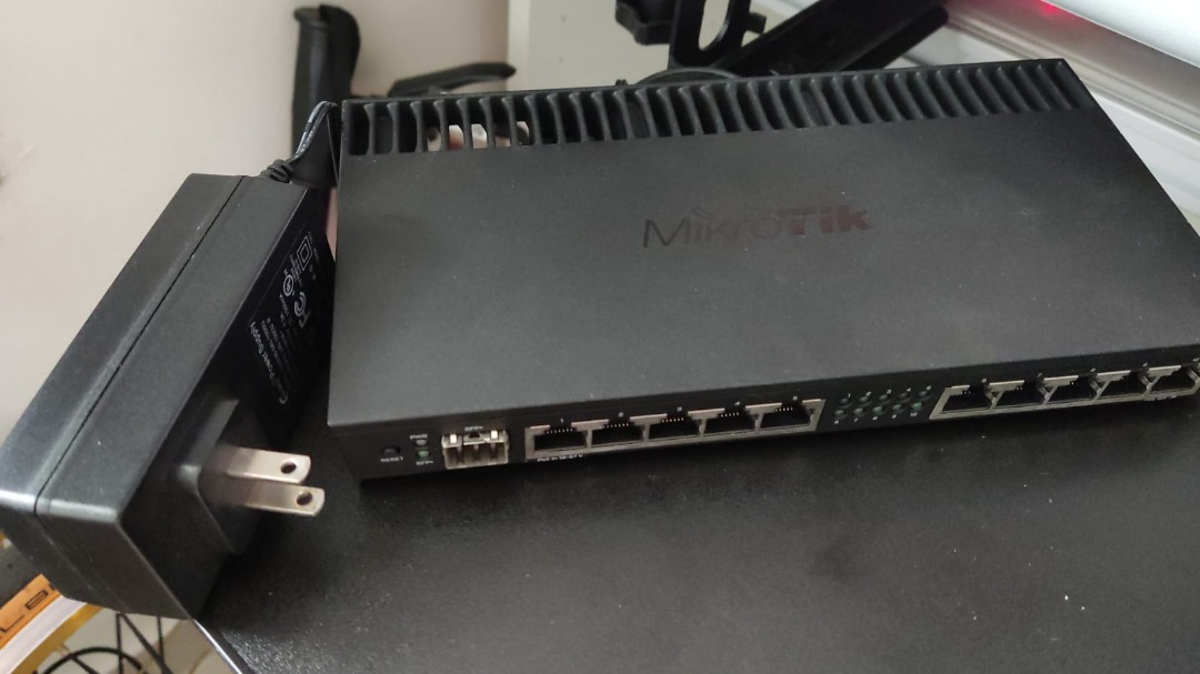 Mikrotik 4011igs 10port Giga + 1SFP+, 電腦＆科技, 電腦周邊及配件, Wifi及上網相關產品 ...