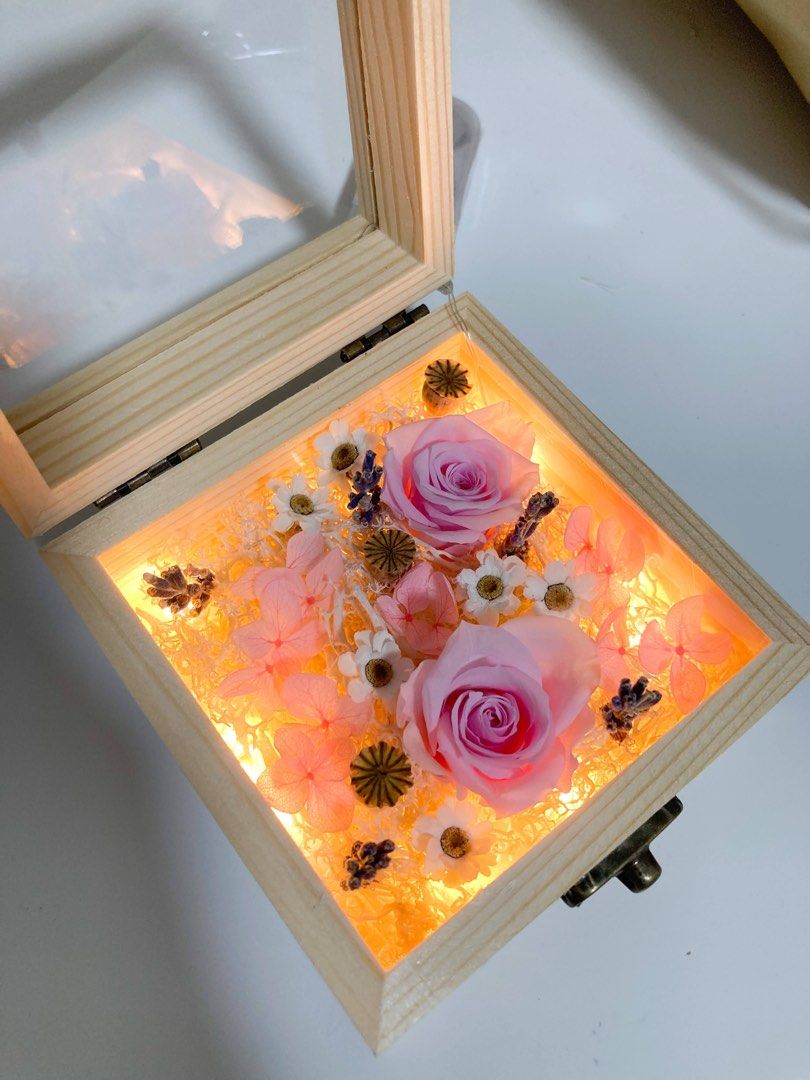 Minimalist Style Preserved Flower Box, Hobbies & Toys, Stationery ...