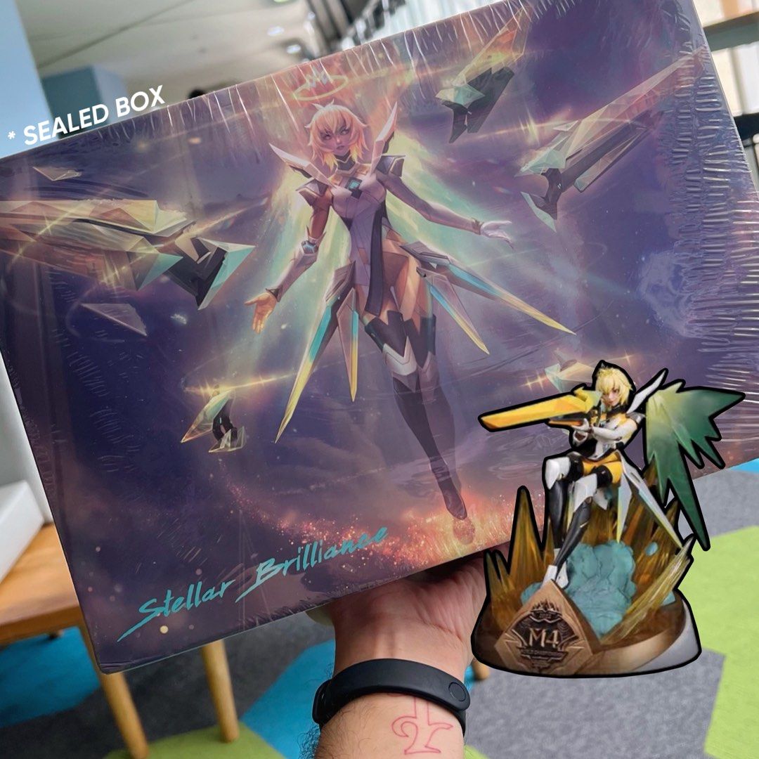 MLBB M4 Beatrix Stellar Brilliance Statue Figurine on Carousell