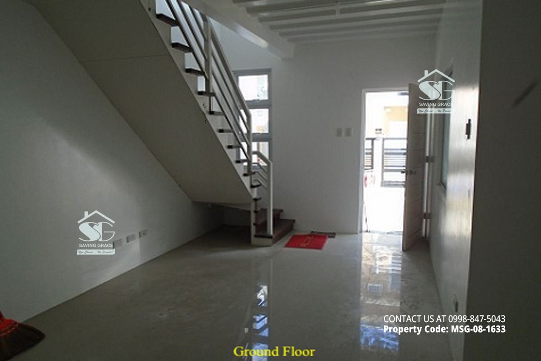 MSG-08-1633: FORECLOSED TOWNHOUSE in Bacolod Lane, Villas del Pueblo ...