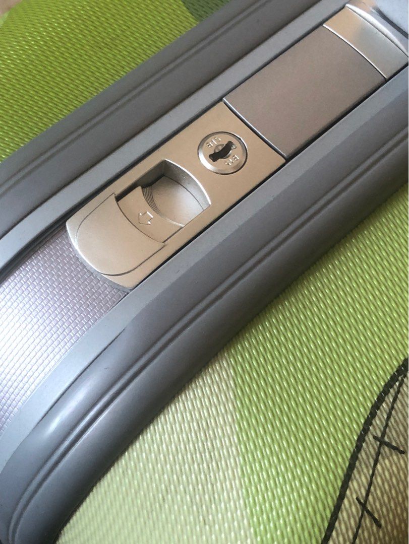 No zip cabin luggage (solid and well-made), Hobbies & Toys, Travel ...