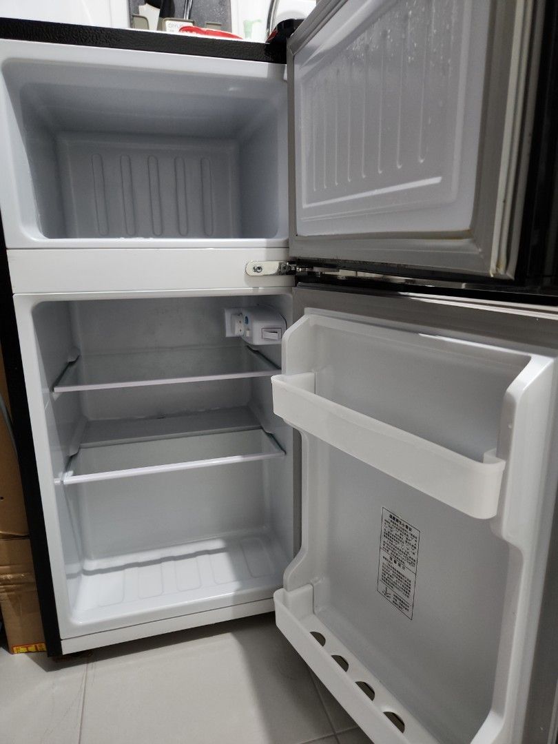 Panasonic (Panmeina) 68L Mini Fridge, TV & Home Appliances, Kitchen ...