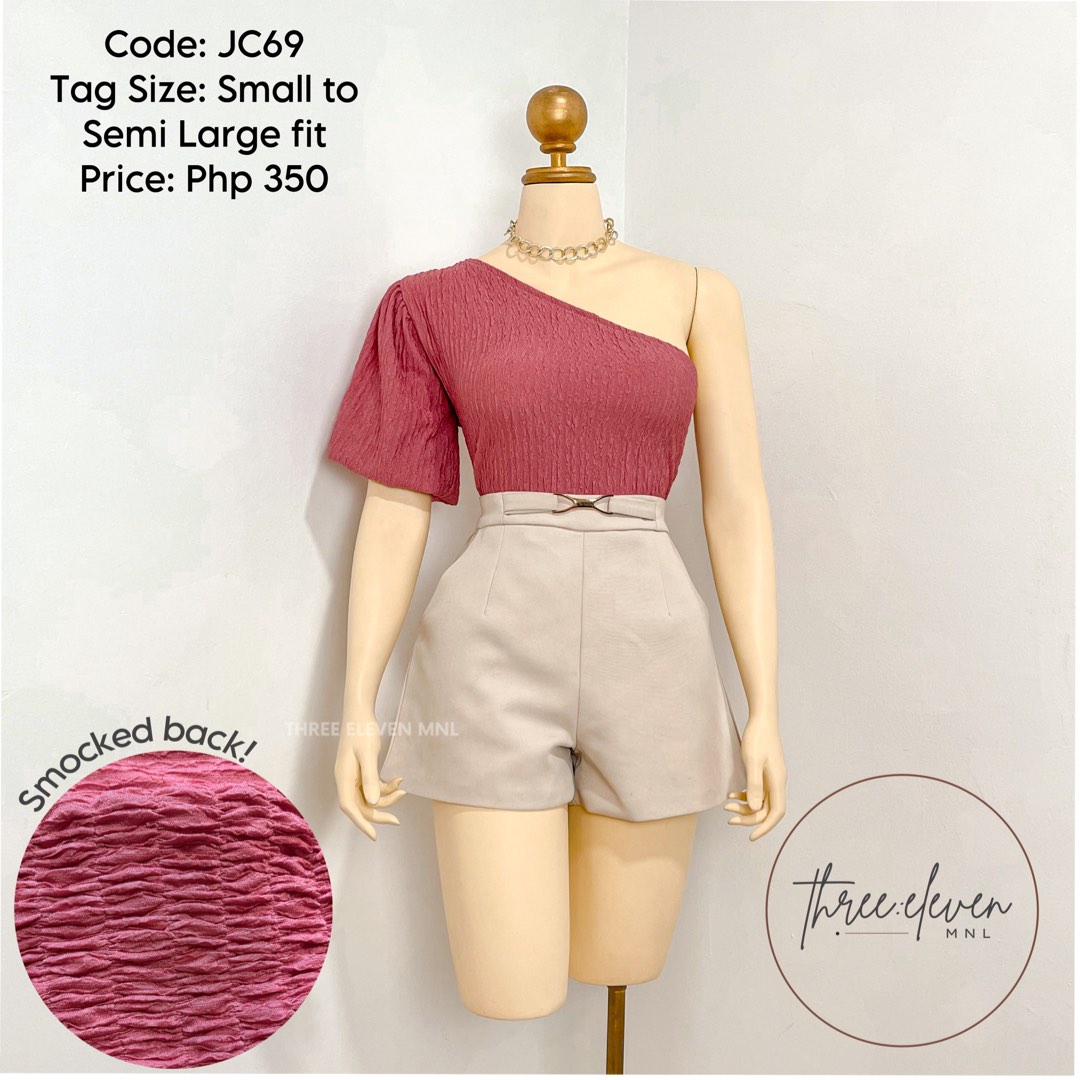 Blush Pink Puffsleeves Venus Cut One sided top (Small to Semi Large fit ...