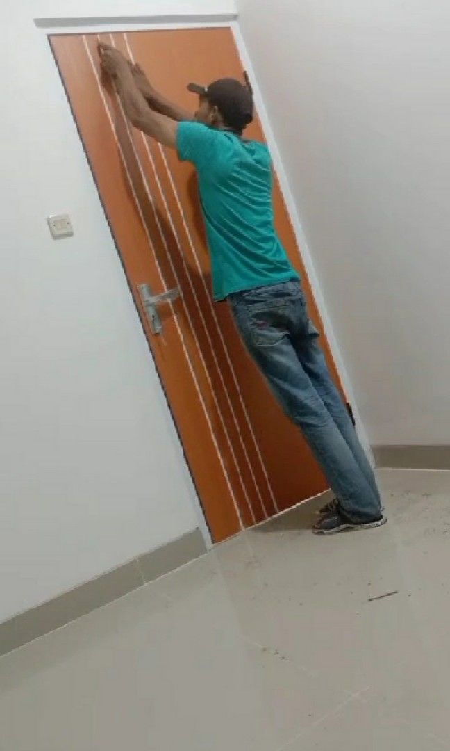 Pintu hpl minimalis komplit, Desain & Kerajinan Tangan, Karya Seni di Carousell