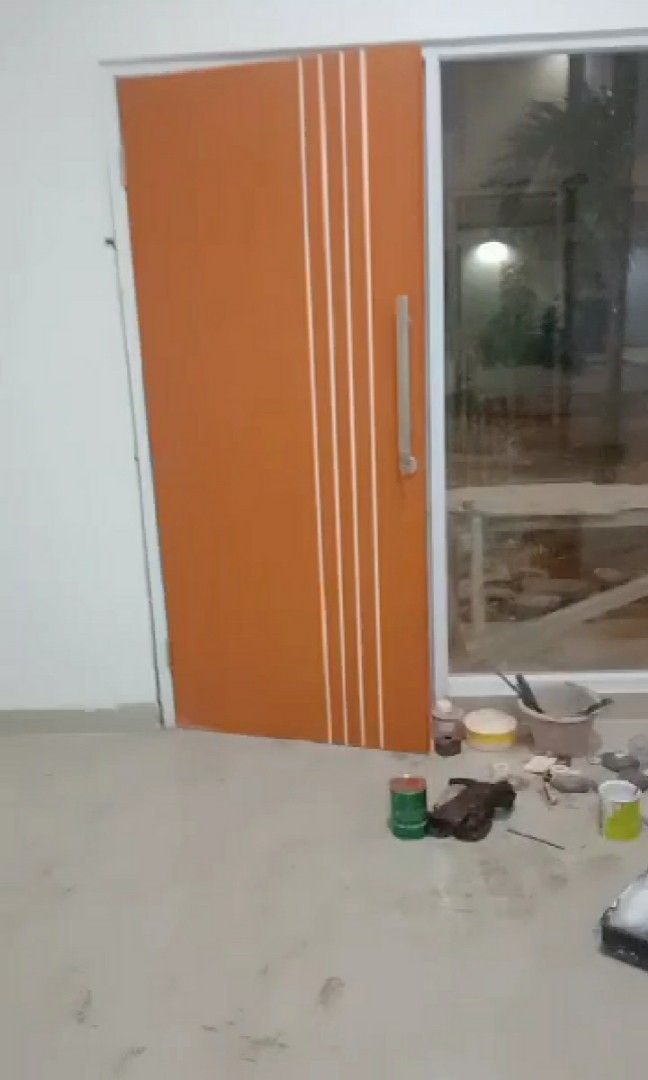 Pintu hpl minimalis komplit, Desain & Kerajinan Tangan, Karya Seni di Carousell