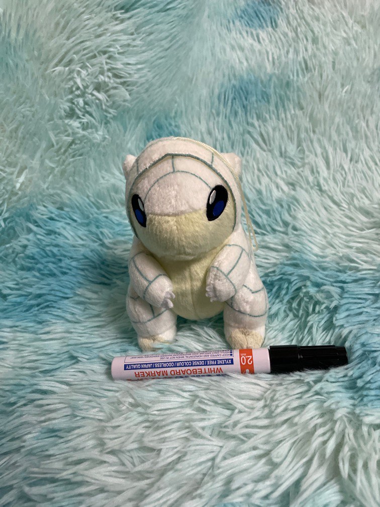 Pokemon alolan sandshrew plush, Hobbies & Toys, Toys & Games on Carousell