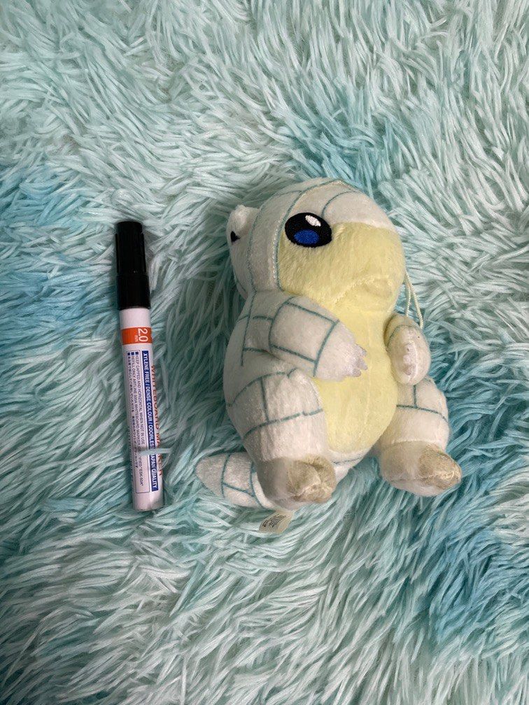Pokemon alolan sandshrew plush, Hobbies & Toys, Toys & Games on Carousell