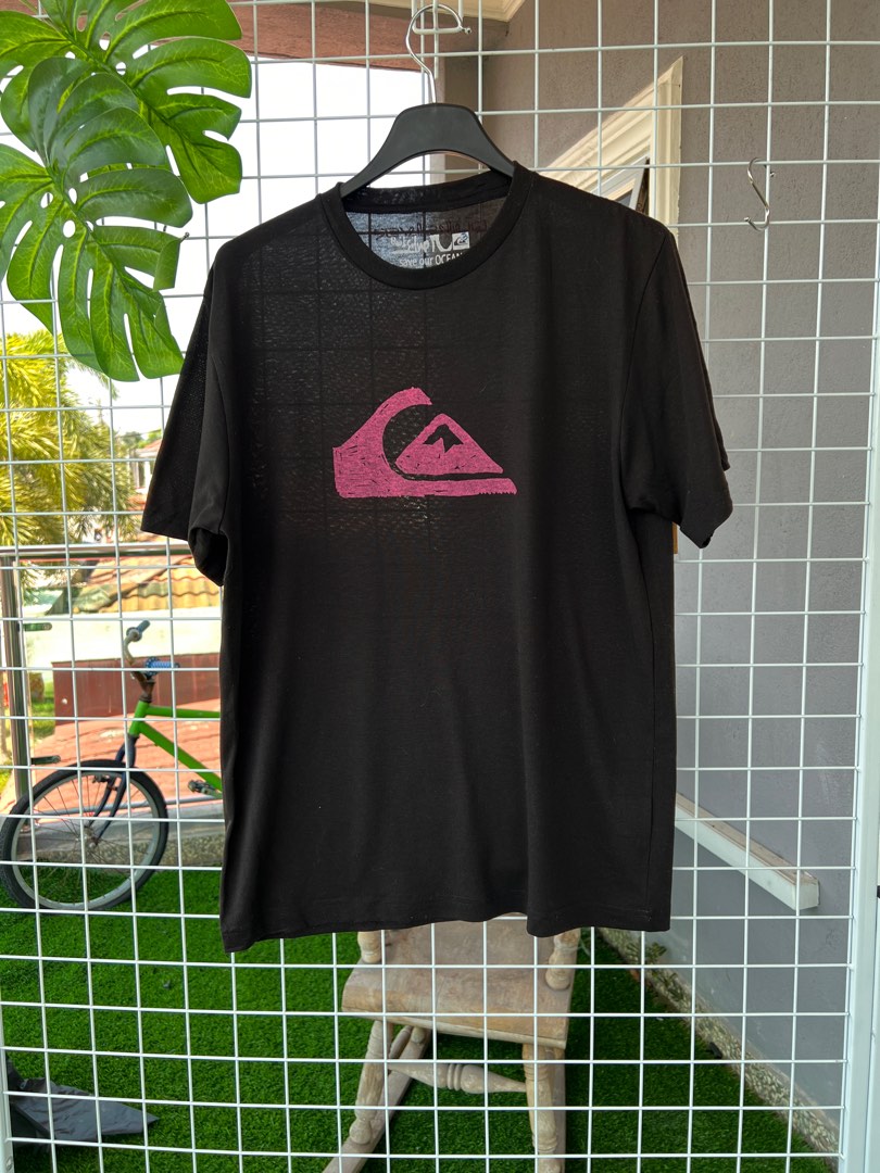 Quicksilver Logo Tee, Men's Fashion, Tops & Sets, Tshirts & Polo Shirts ...
