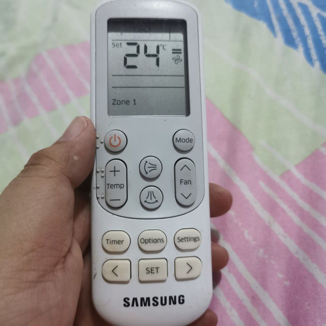Samsung Aircon Remote Original na universal, Looking For on Carousell