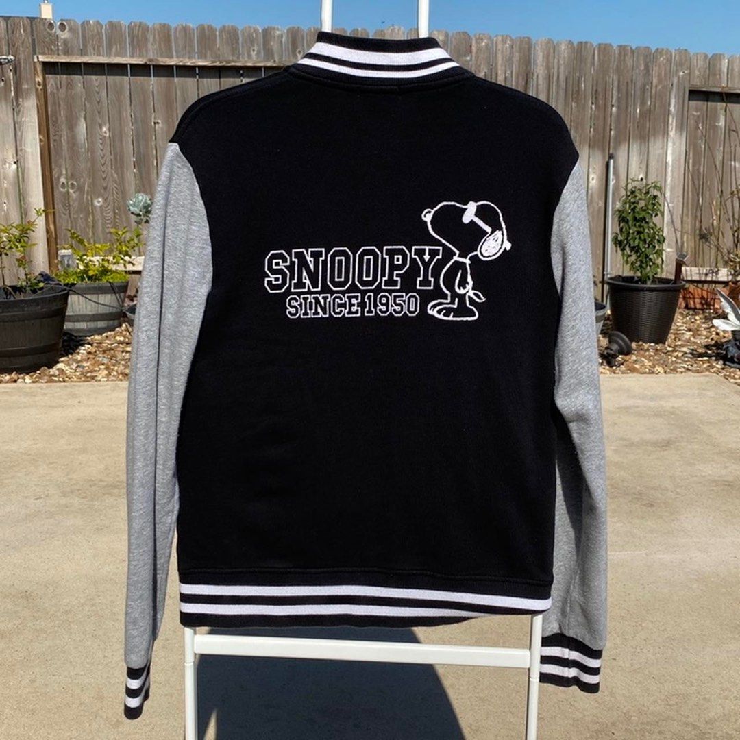 Snoopy Jacket, Women's Fashion, Coats, Jackets and Outerwear on Carousell