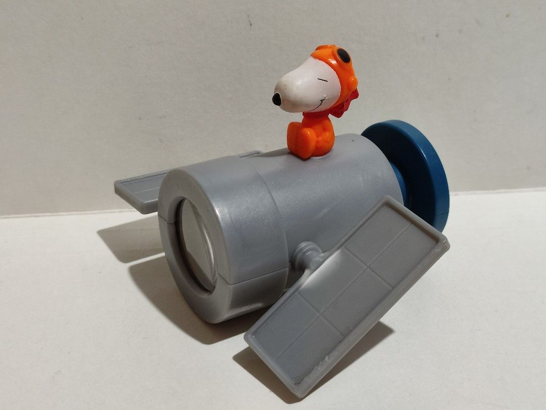 Snoopy Toy Set NASA Theme on Carousell