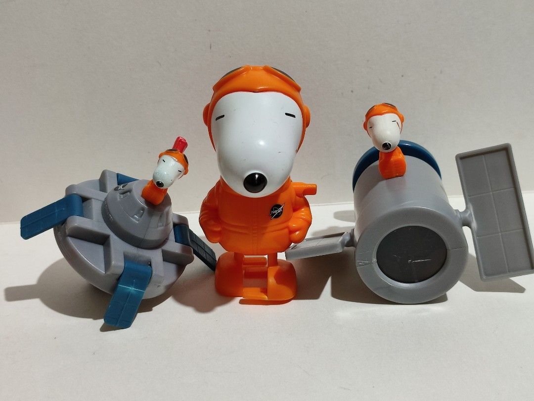 Snoopy Toy Set NASA Theme on Carousell