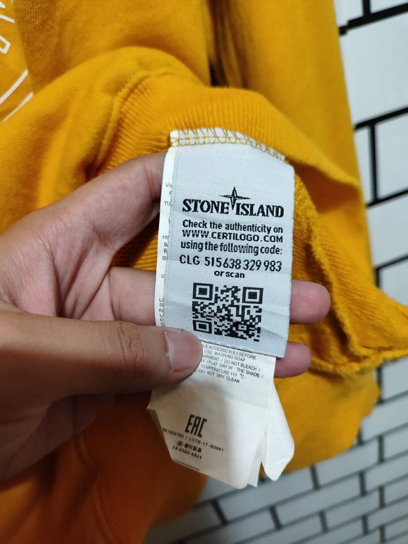 Stone Island Print Logo Sweater, Luxury, Apparel on Carousell