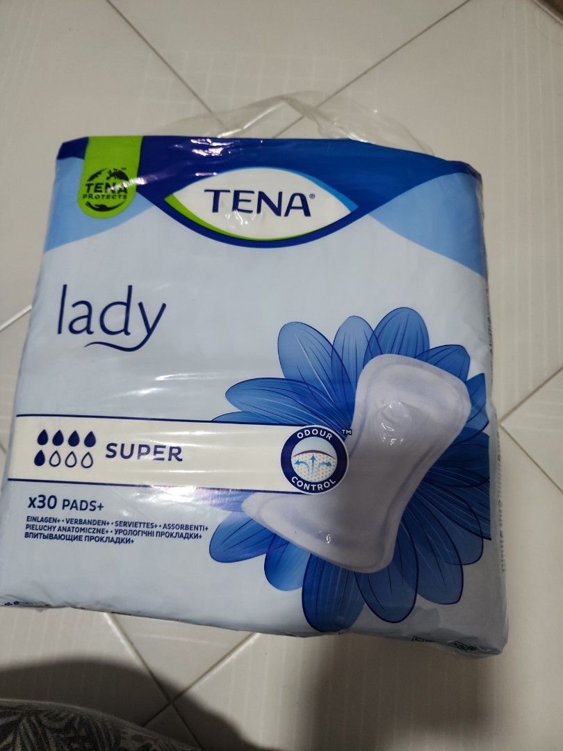 Tena super Lady Pad, Beauty & Personal Care, Sanitary Hygiene on Carousell