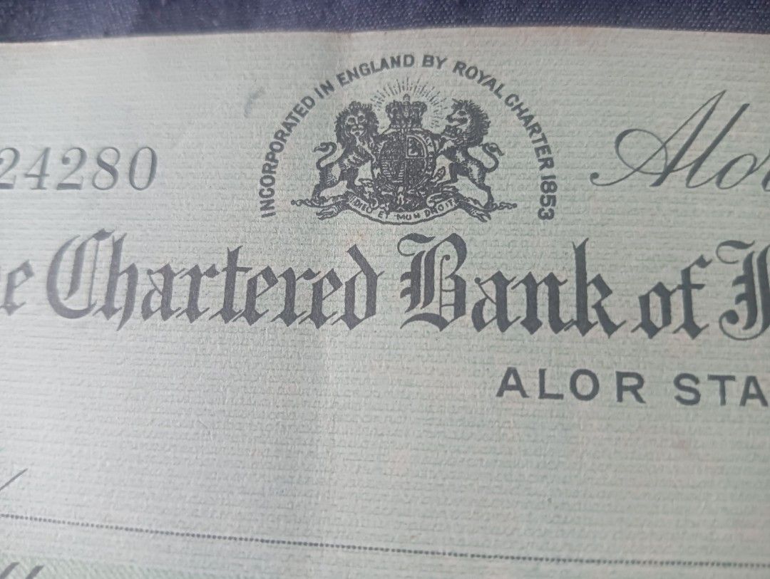 The Charted Bank of India Australia & China. 21 Cheque Leaves from Alor ...