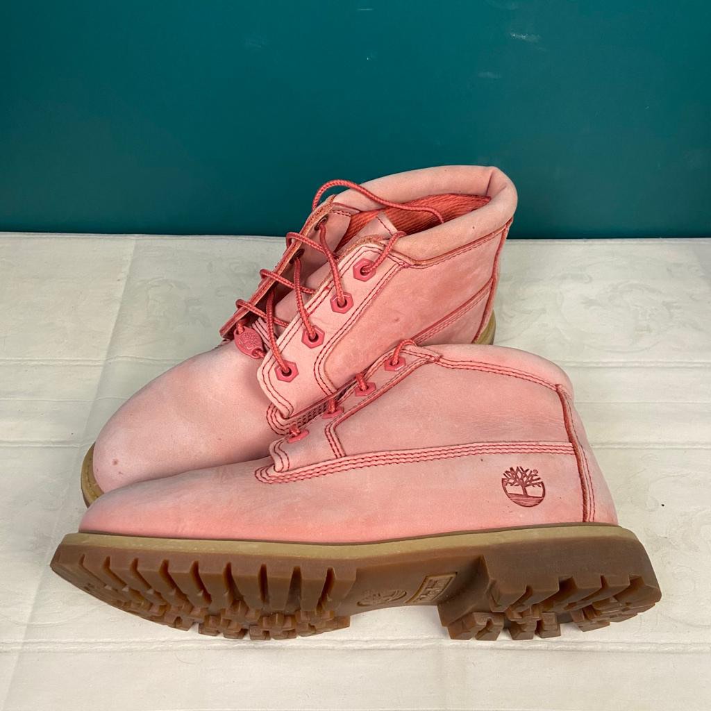 Timberland Boost, Fesyen Wanita, Sepatu di Carousell