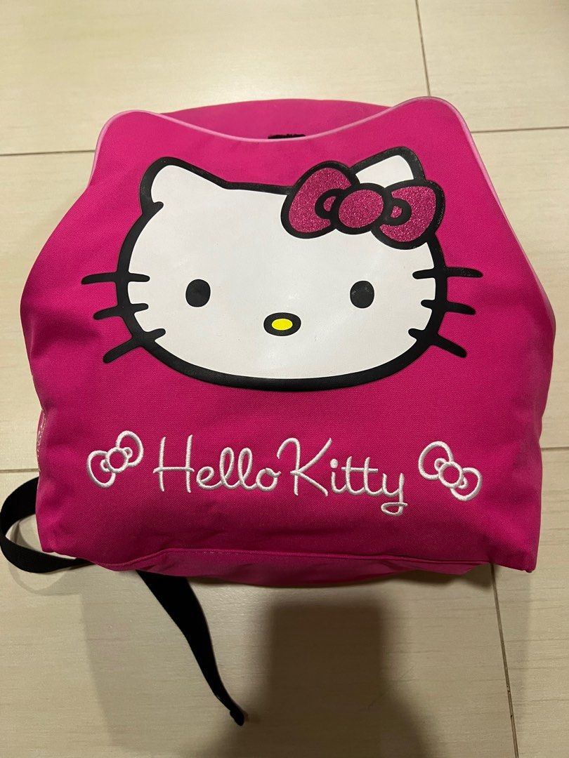 Try Ji Boostapak Hello Kitty booster seat & backpack, Babies & Kids ...