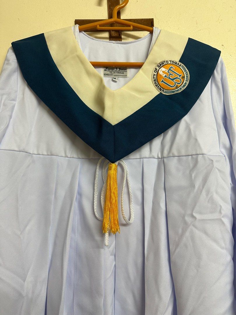 UST SHS Graduation Toga w/ Toga Hat (Medium) on Carousell