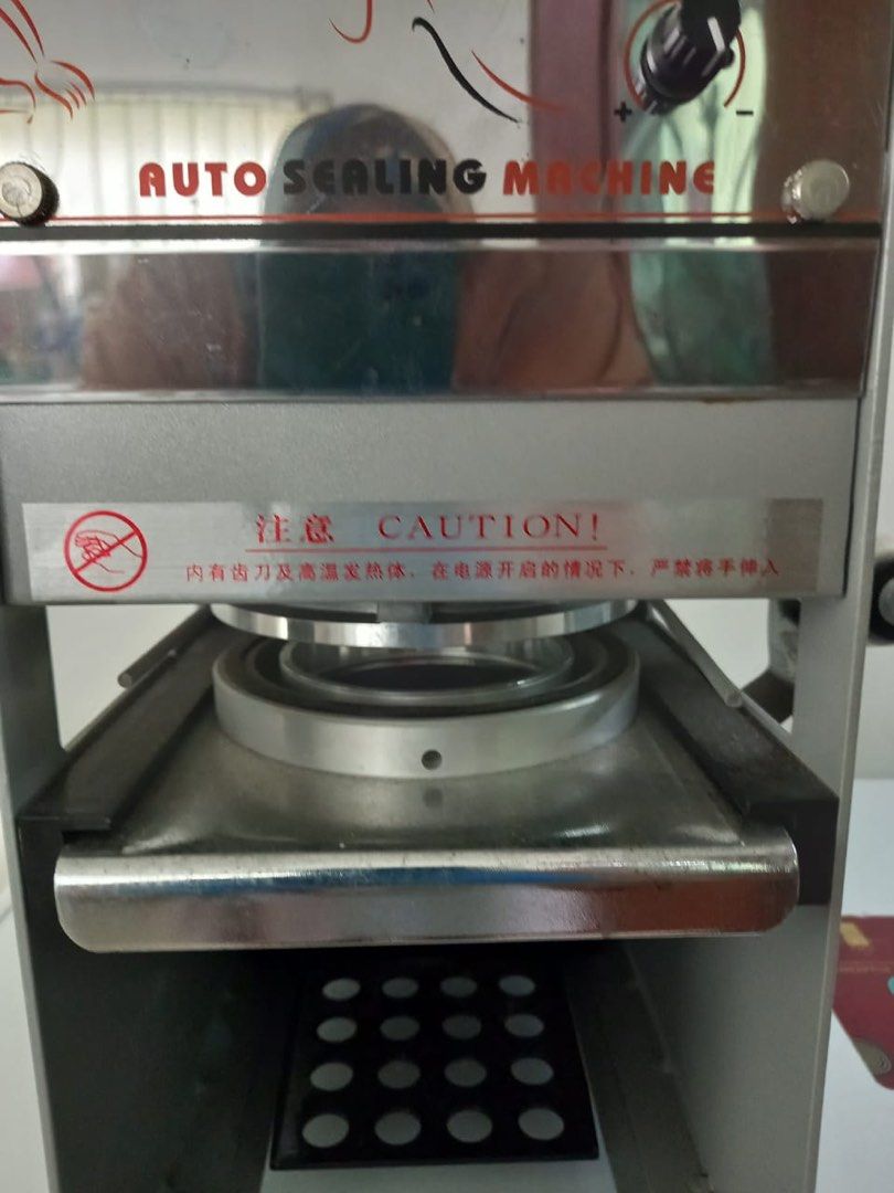 Verly WY-680 Auto Sealing Machine, Food & Drinks, Packaged & Instant ...