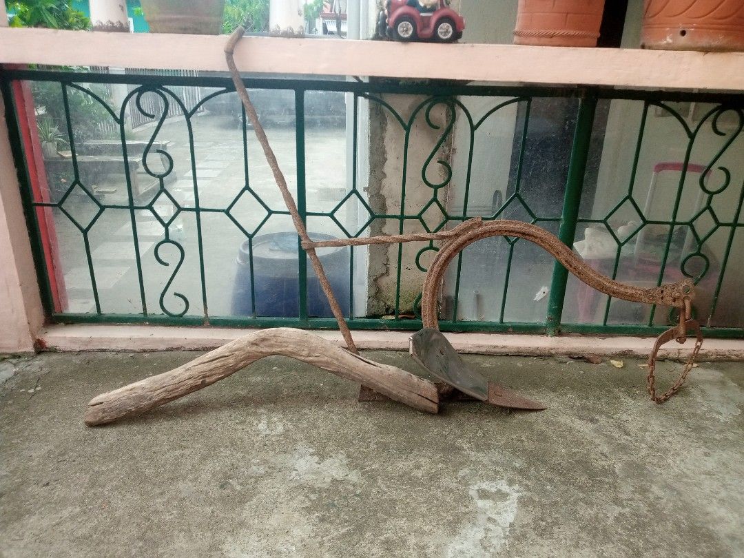 Vintage Garden Accent Pang Araro at Pamatok, Hobbies & Toys ...