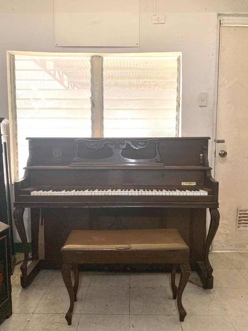 Vintage Lyric Upright Piano, Hobbies & Toys, Music & Media, Musical ...
