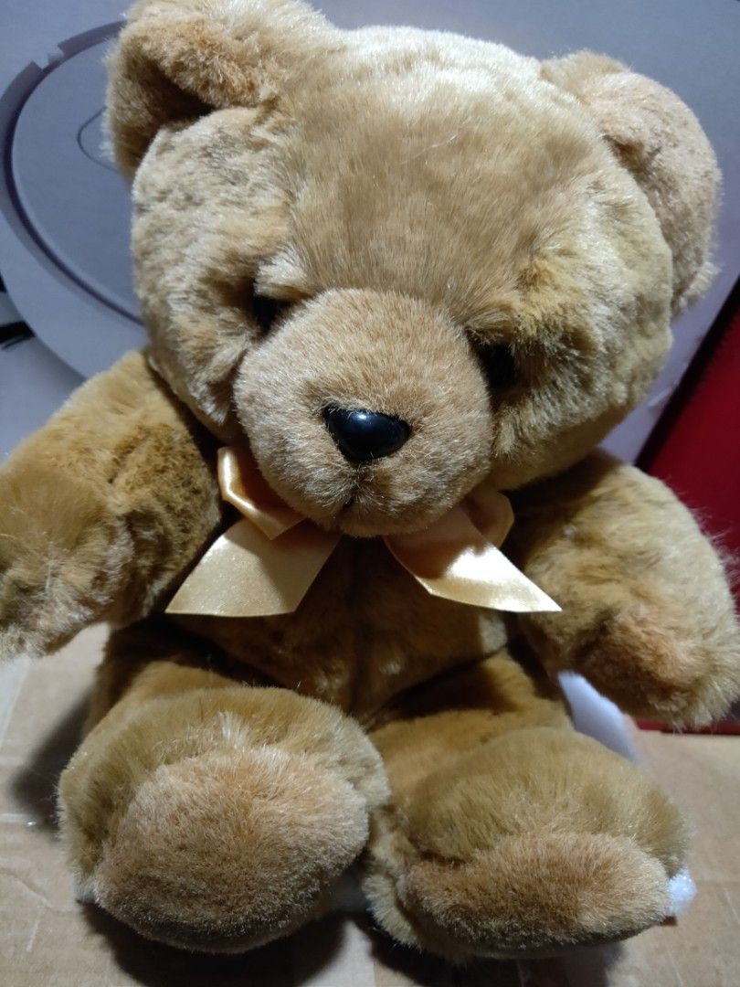 Vintage Soft teddy bear 22cm, Hobbies & Toys, Toys & Games on Carousell