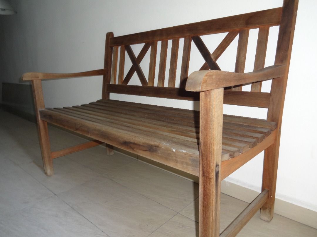 Wooden bech seat, Furniture & Home Living, Furniture, Chairs on Carousell