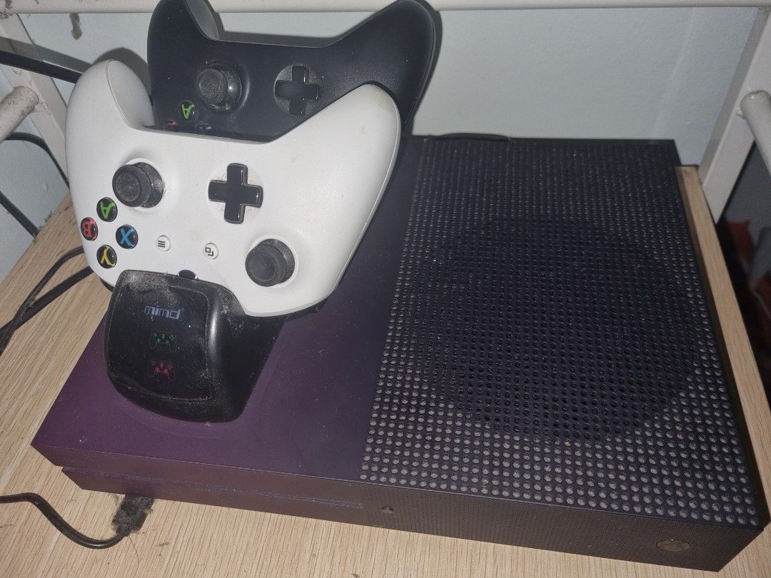 XBOX ONE S 1TB DMC LIMITED EDITION BUNDLE, Video Gaming, Video Game ...