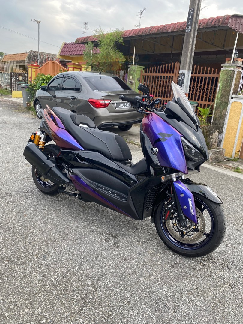 Xmax Coverset Repaint with aikka, Motorcycles, Motorcycle Accessories on Carousell